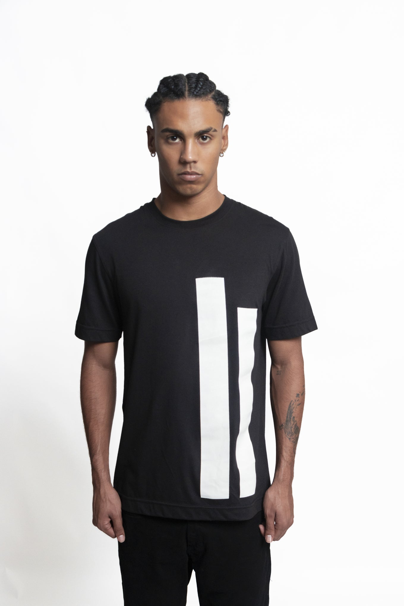 TWIN SQUARE T-shirt – Stylish Graphic Design - Root